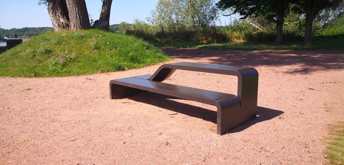 Table urbaine CANTINE 02 - Mobilum