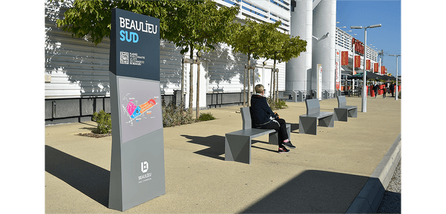 Totem BUS - Mobilum